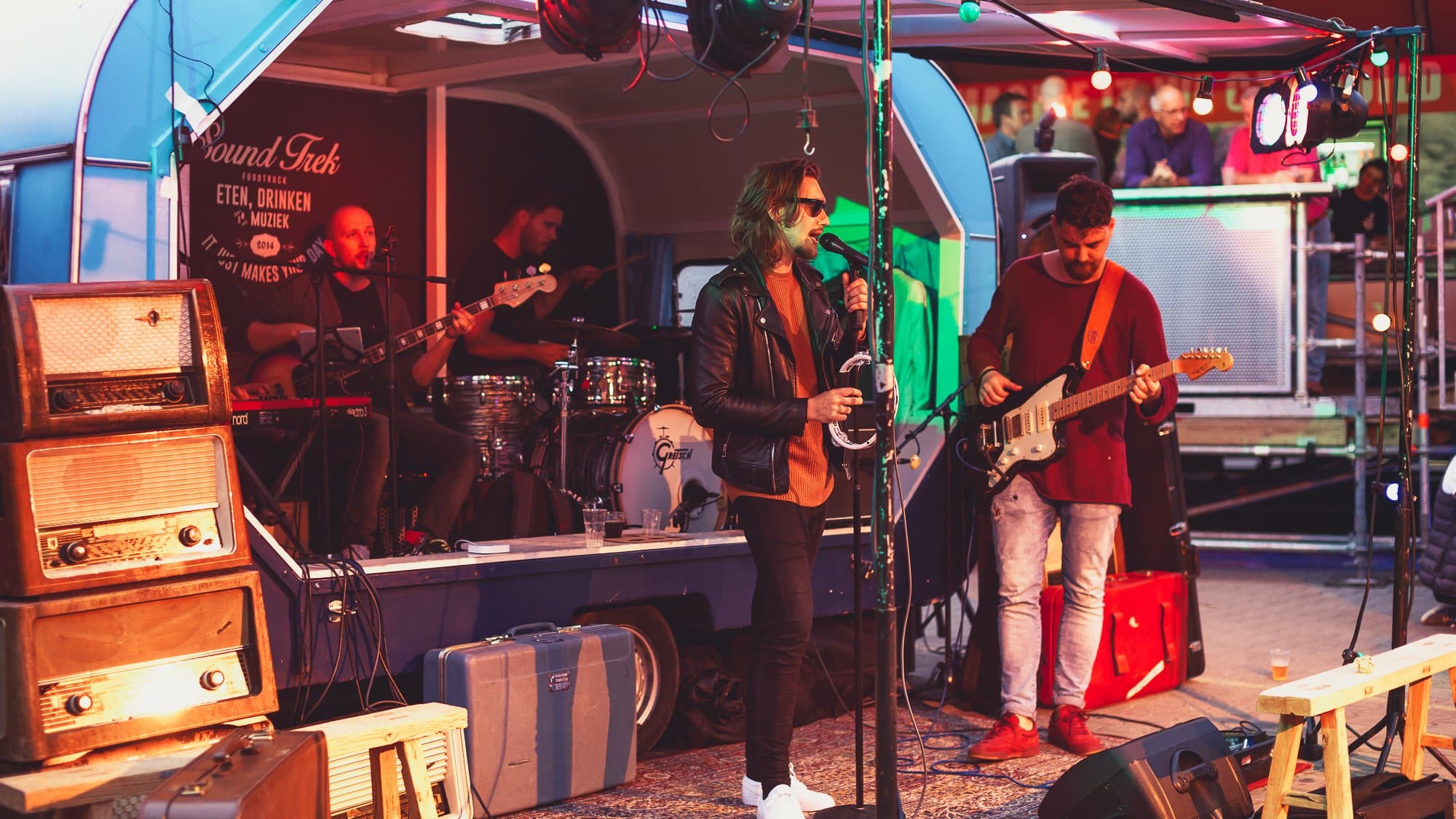 Jam in de Caravan boeken bij B11